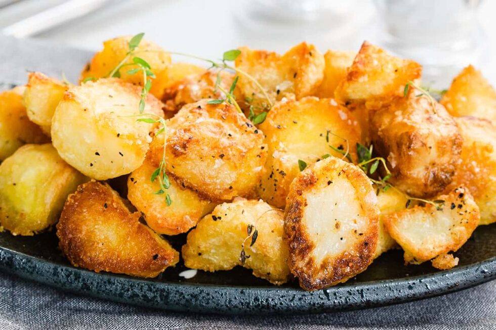 Crispy Creamy Crunchy Roast Potatoes Recipe For Families - YaDa Chef